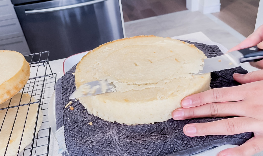 How To Assemble a Layer Cake - delishbymich