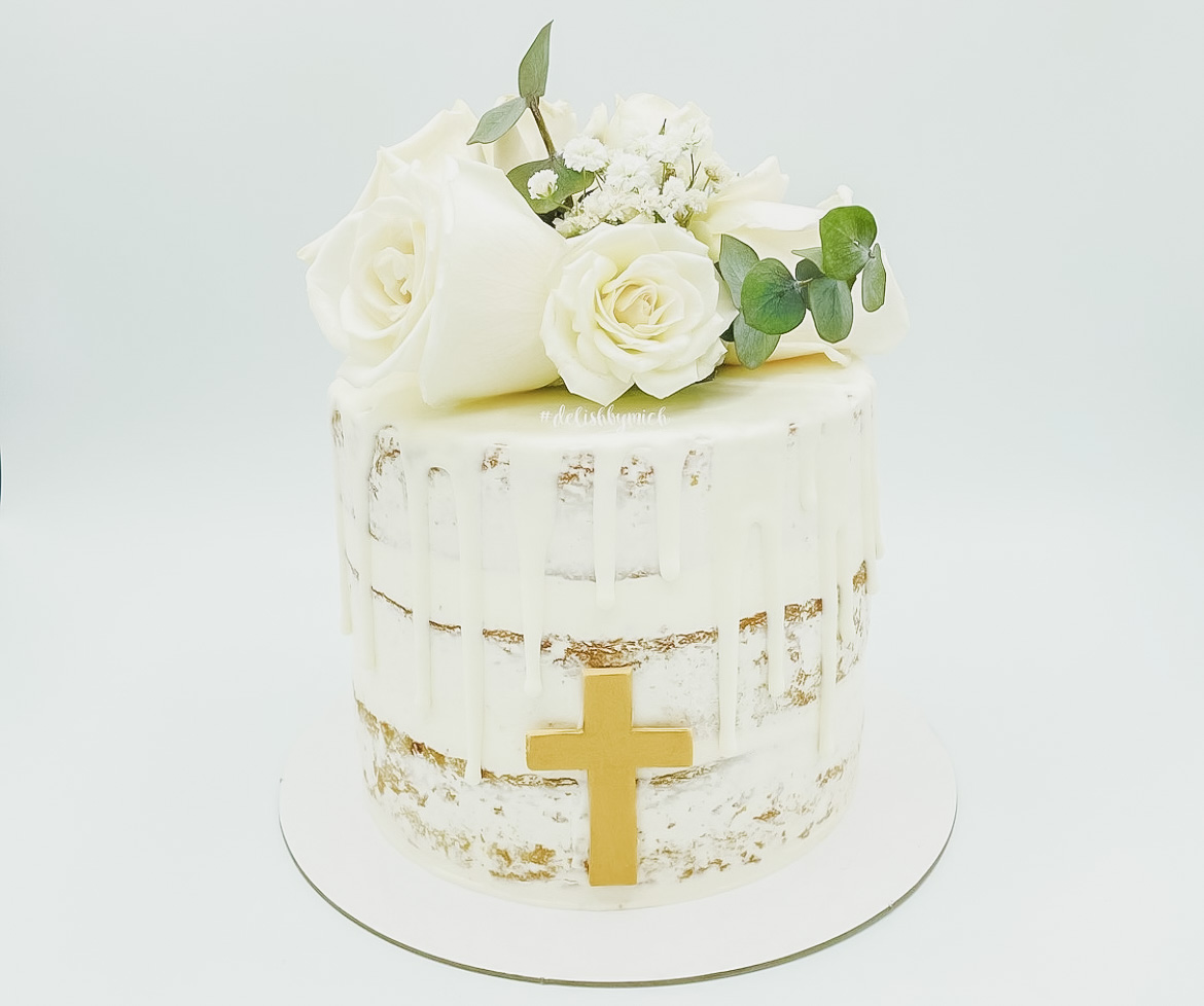 How To Assemble a Layer Cake - delishbymich