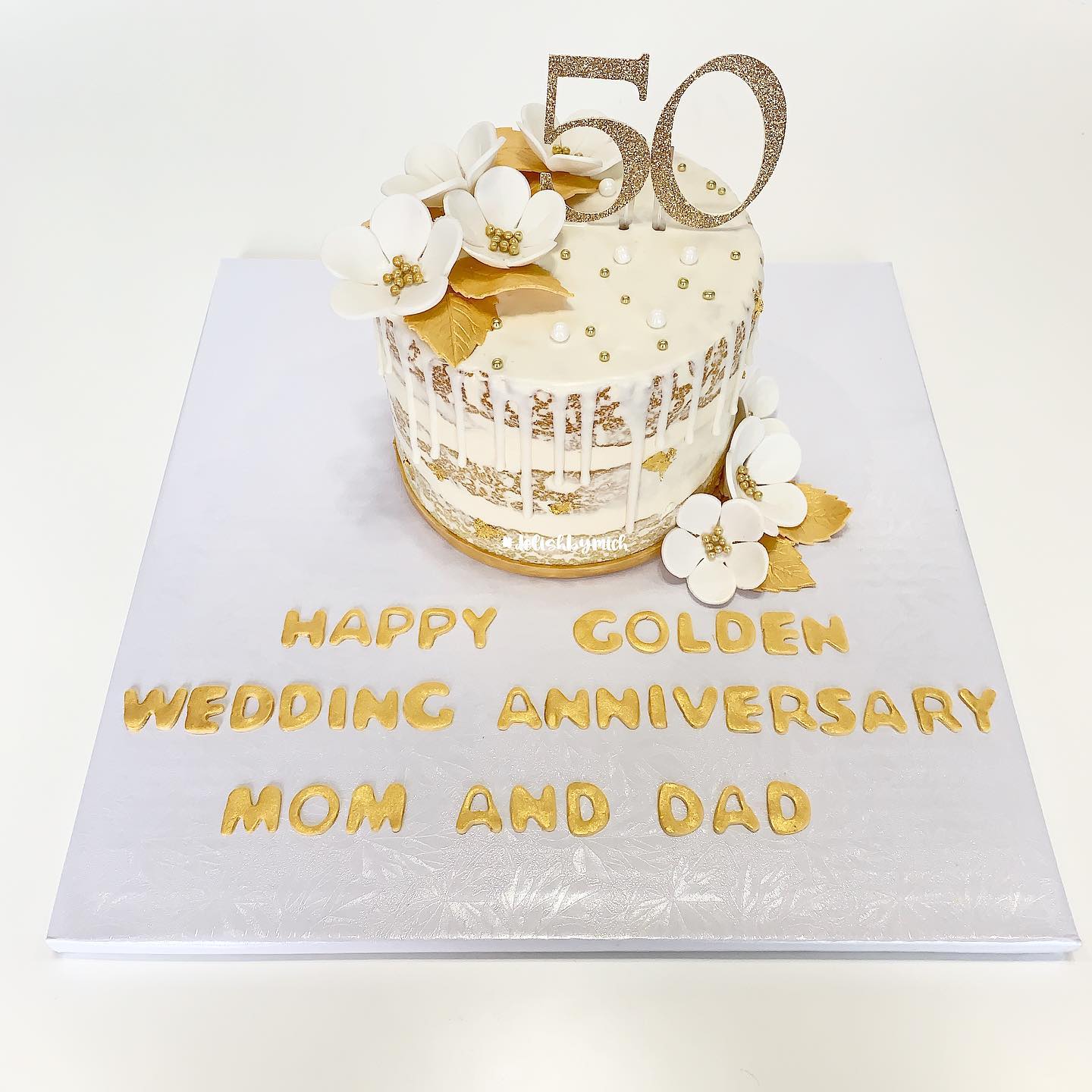 Graduation | Milestone Cakes - delishbymich